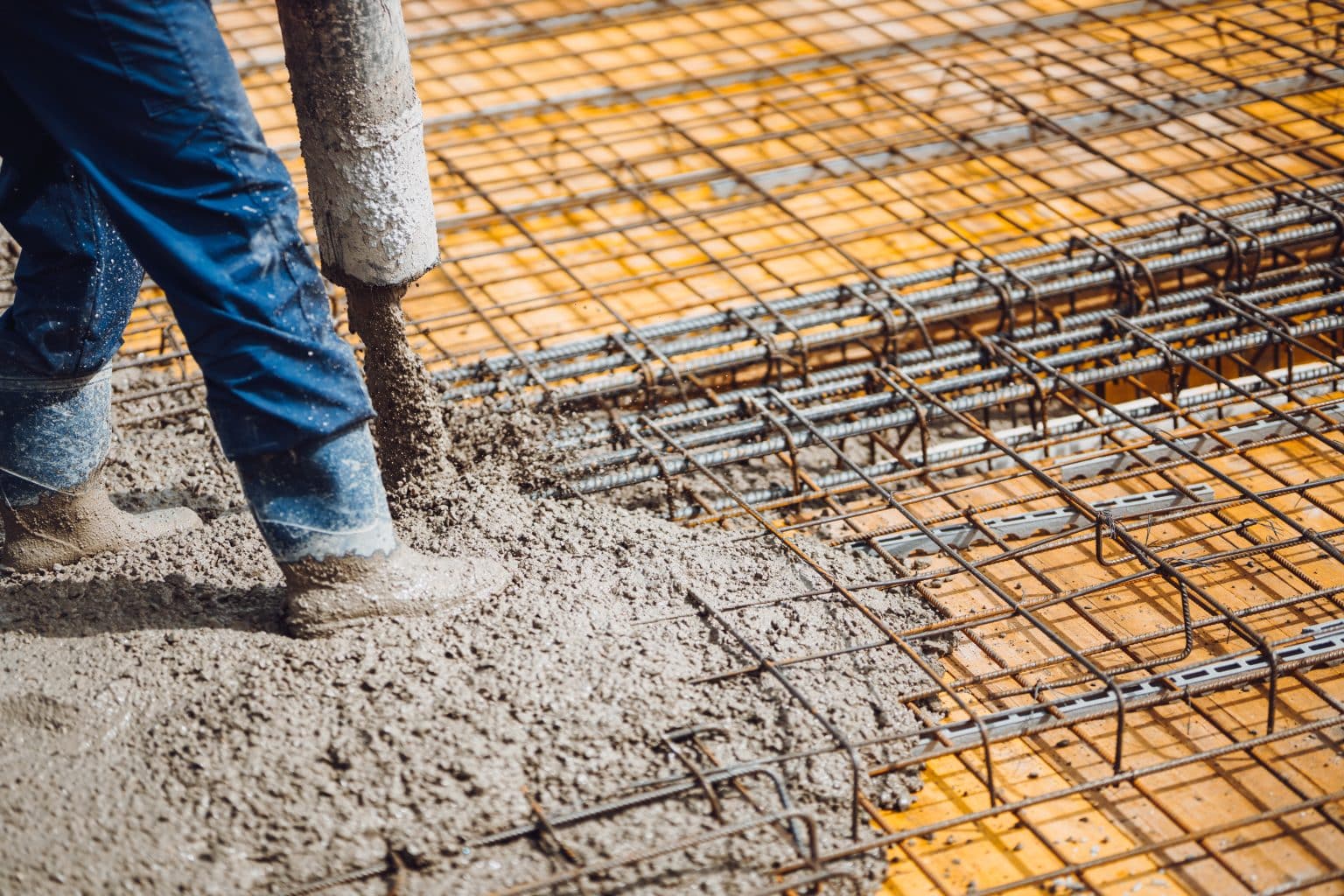 Concrete Delivery Options: On-Site or Ready-Mix?